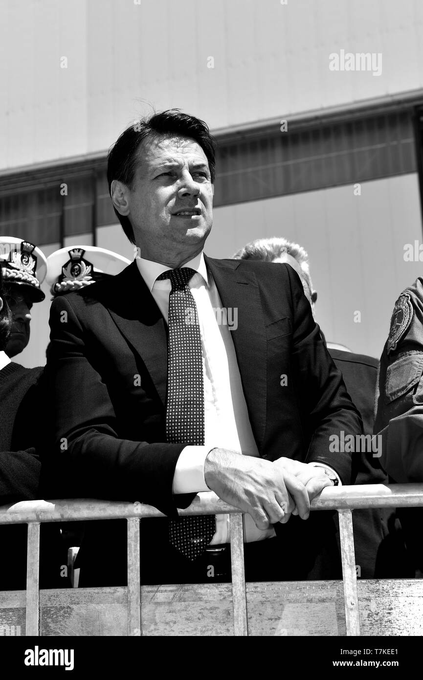 Giuseppe conte Black and White Stock Photos & Images - Alamy