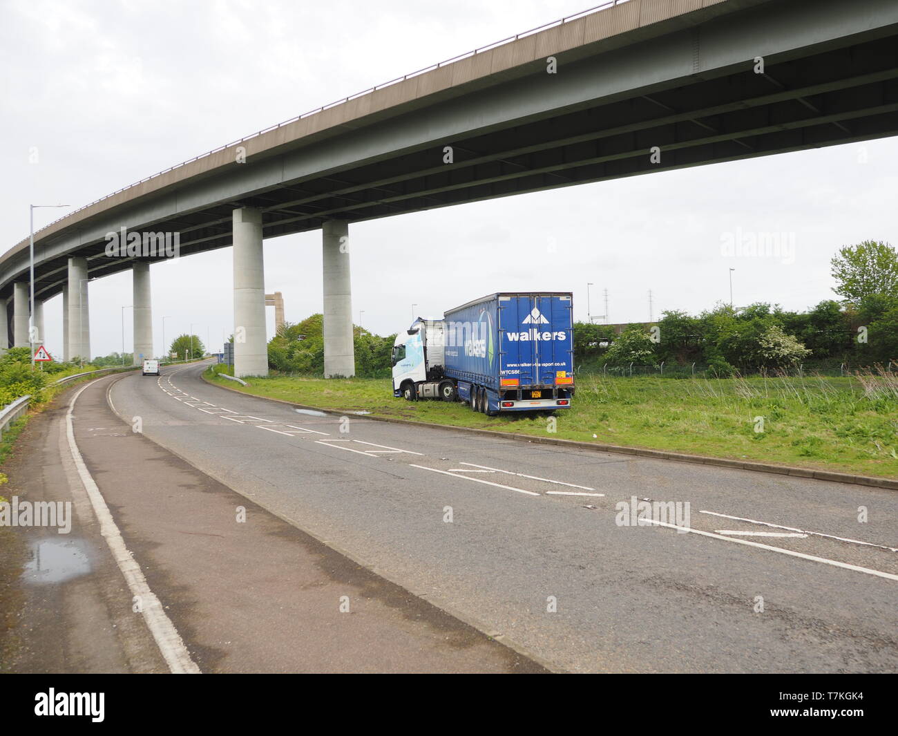 Lorry stuck in mud hi-res stock photography and images - Alamy