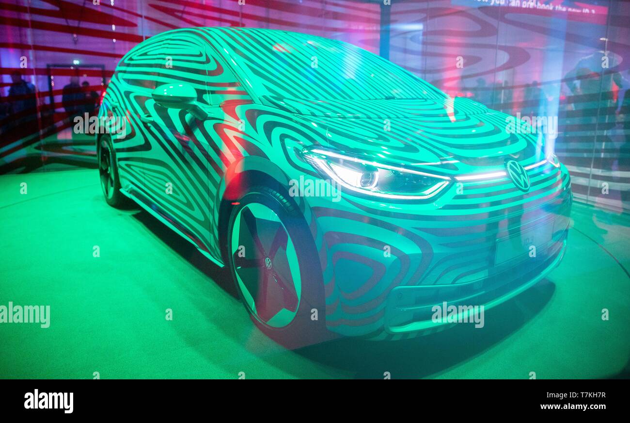Berlin, Germany. 08th May, 2019. The new electric car ID of the ...