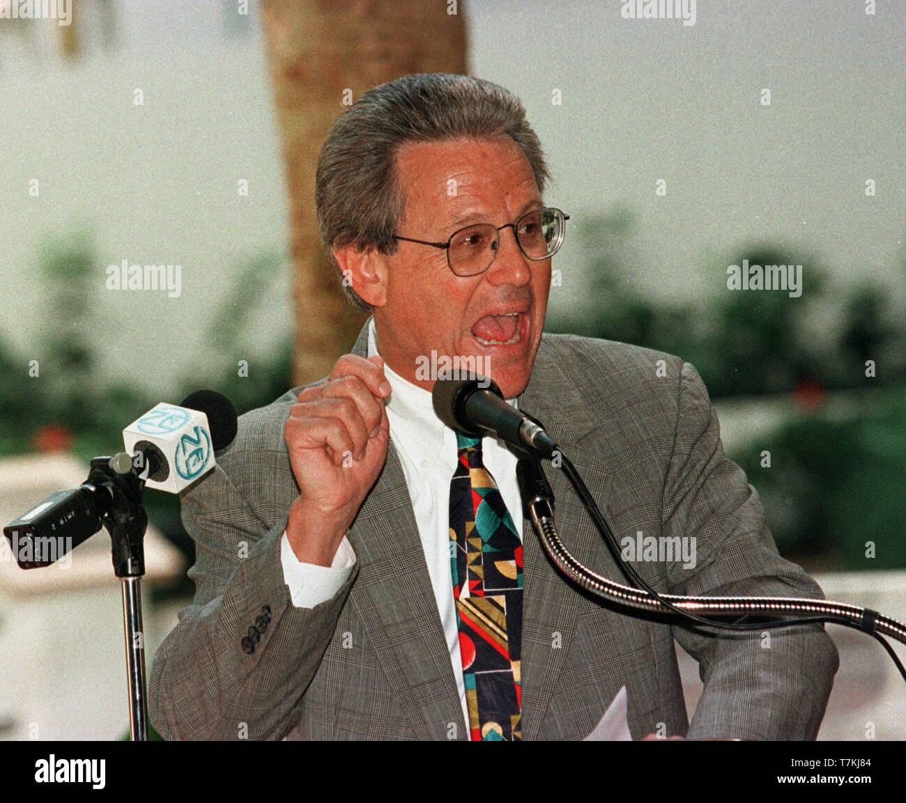 Barry alvarez hi-res stock photography and images - Alamy