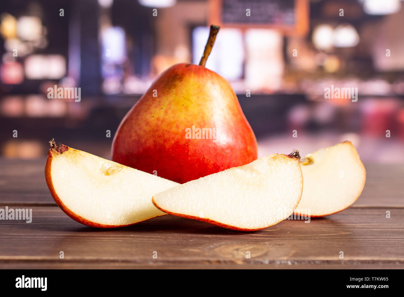 Barlett pear hi-res stock photography and images - Alamy
