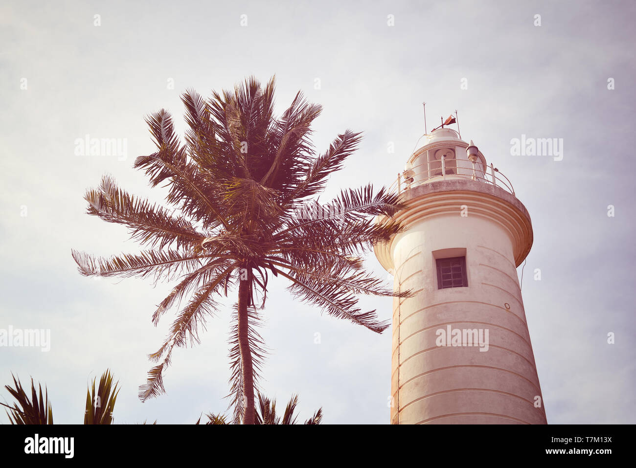 Galle sri lanka lighthouse palm hi-res stock photography and images - Alamy