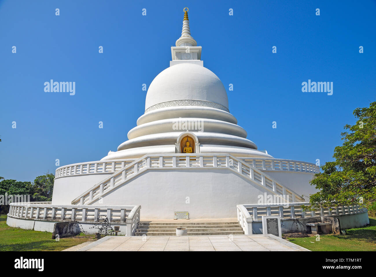 Japanese Peace Pagoda Stock Photo - Alamy