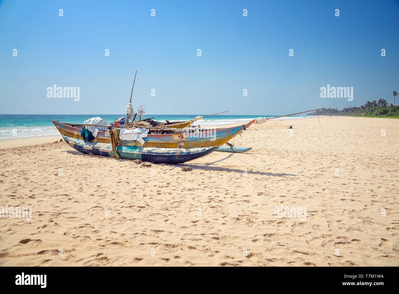 Sand fishing boat hi-res stock photography and images - Alamy