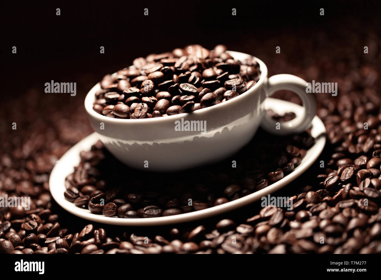 coffee cup with black background Stock Photo - Alamy