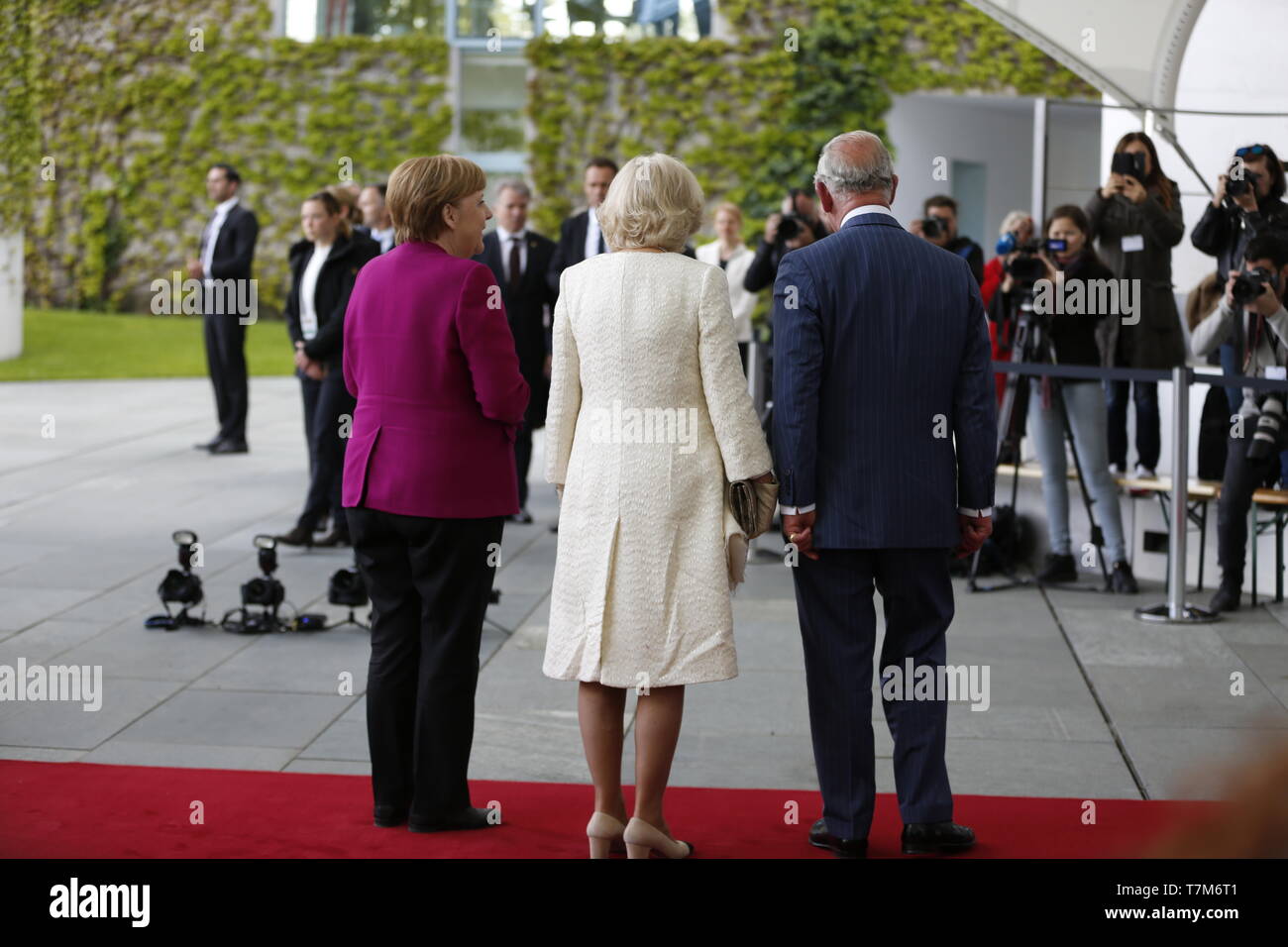 Berlin, Germany. 07th May, 2019. Chancellor Angela Merkel welcomes ...