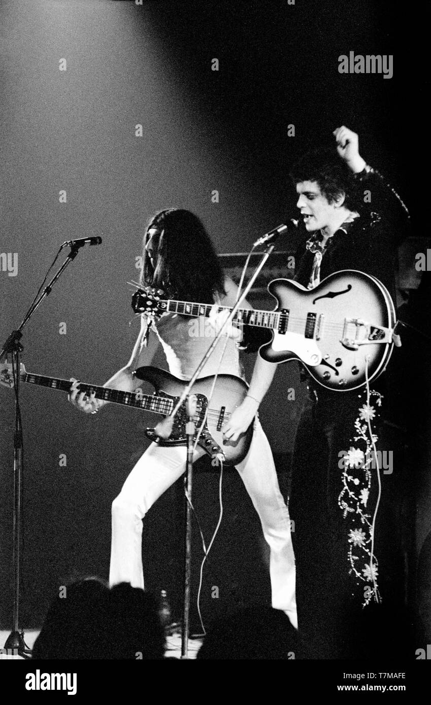 Lou reed 1973 hi-res stock photography and images - Alamy