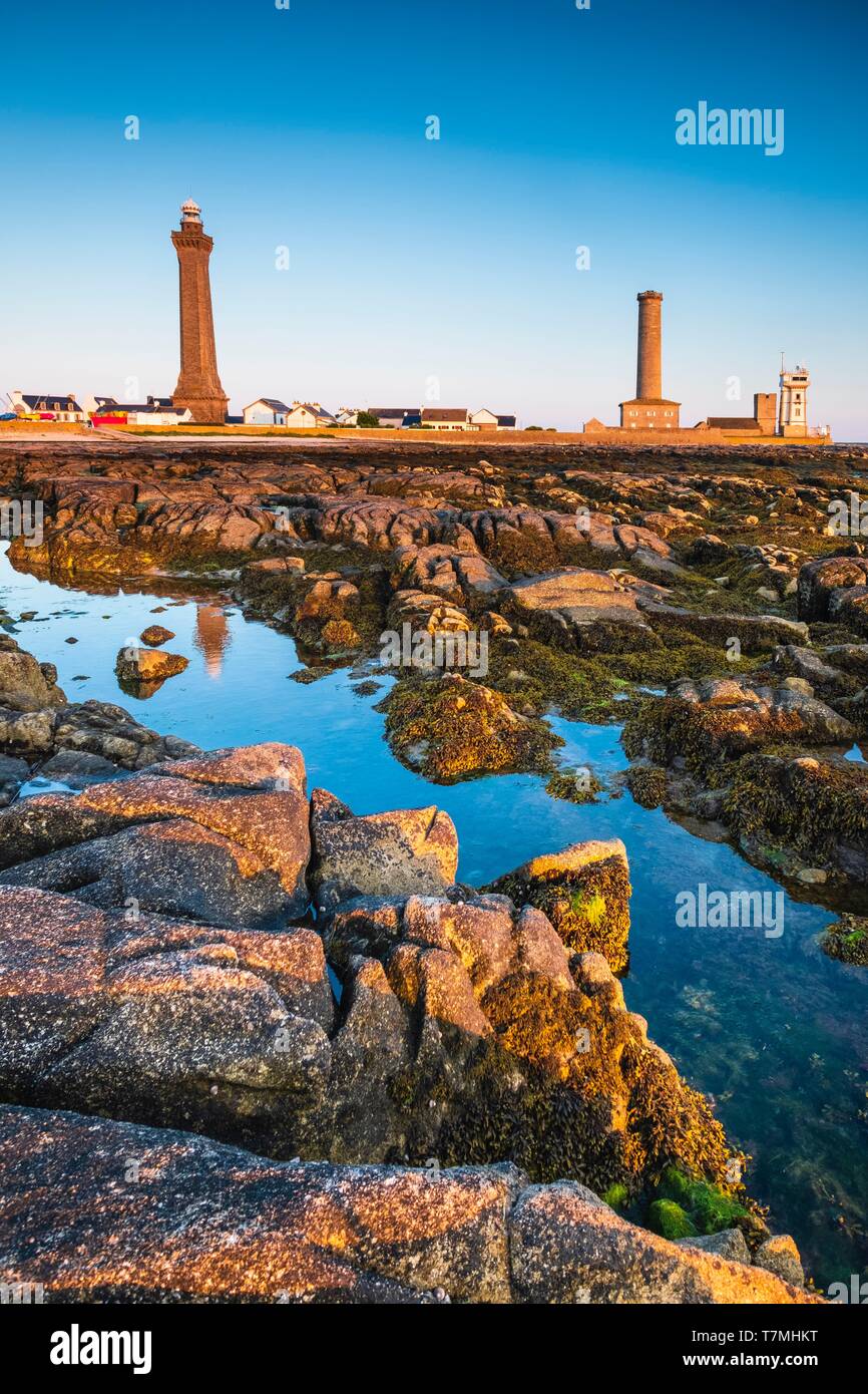 Pointe de penmarch with eckmuhl lighthouse hi-res stock photography and images - Alamy