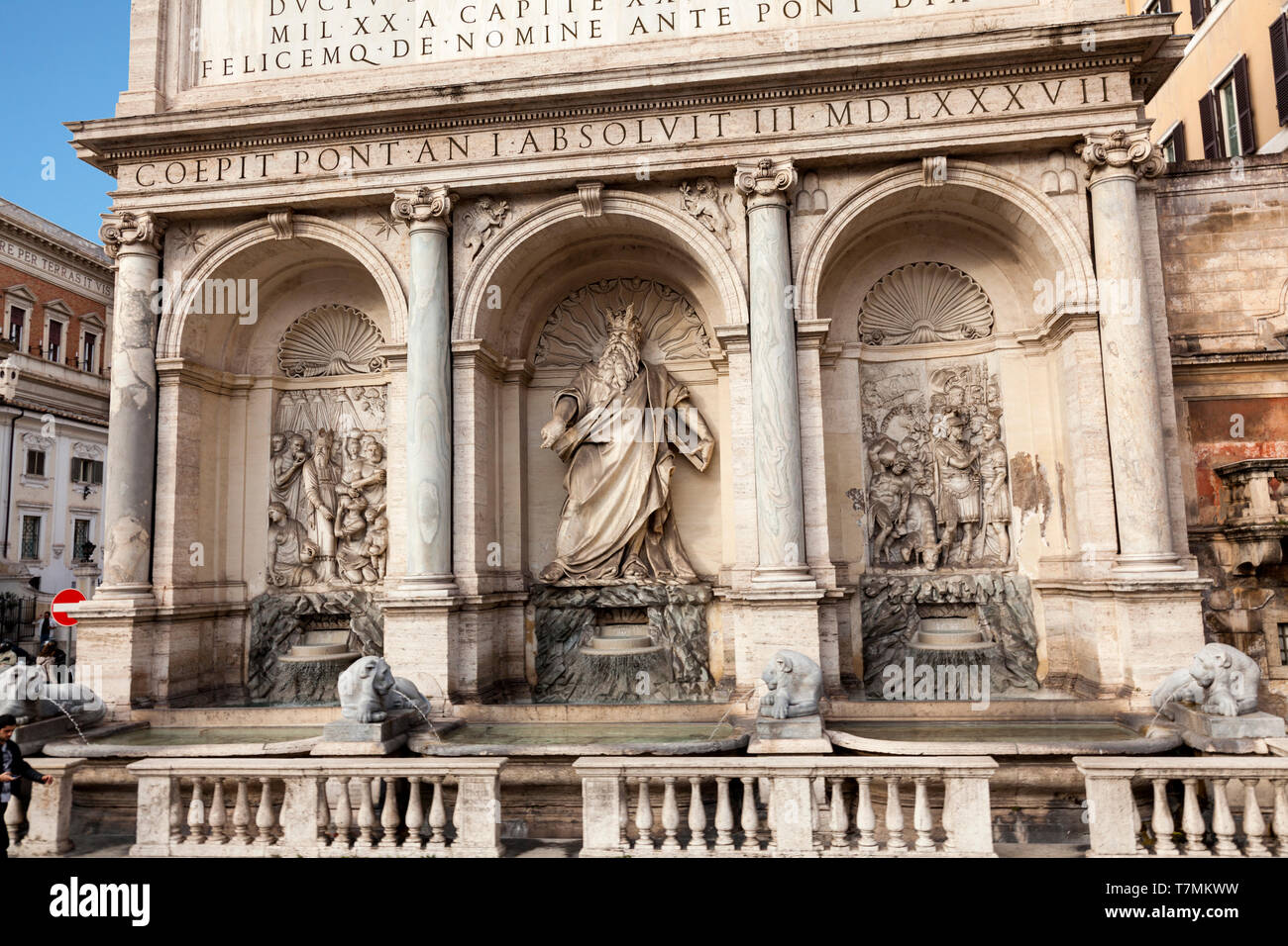 Fontana dellacque felice hi-res stock photography and images - Alamy