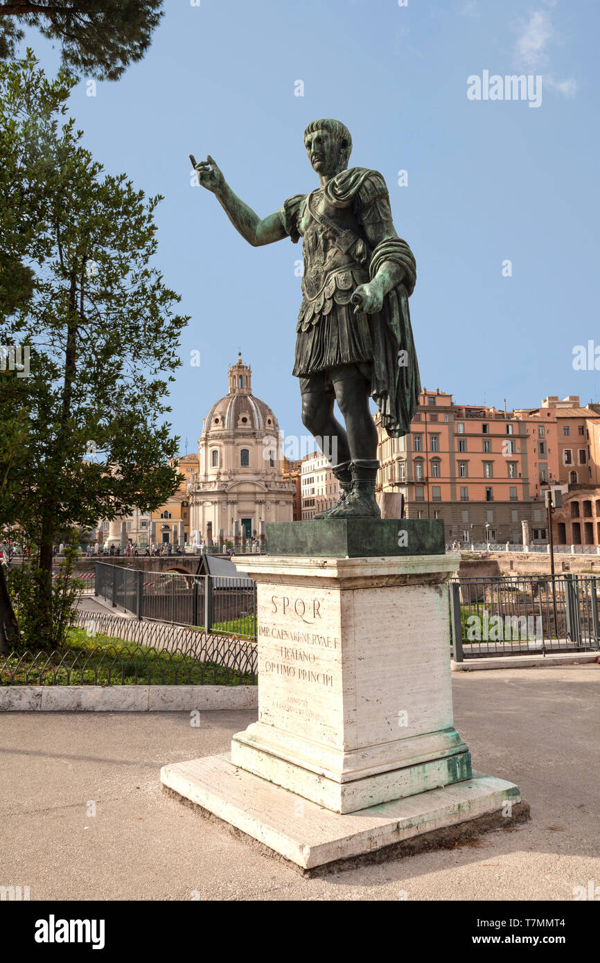Bronze statue roman emperor trajan hi-res stock photography and images ...