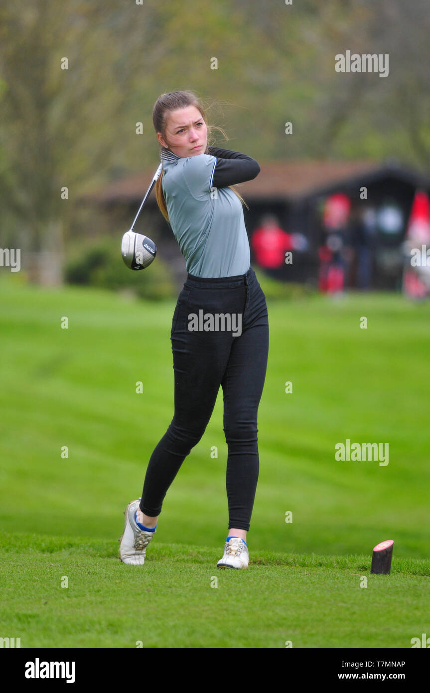Female teen golfer hi-res stock photography and images - Alamy