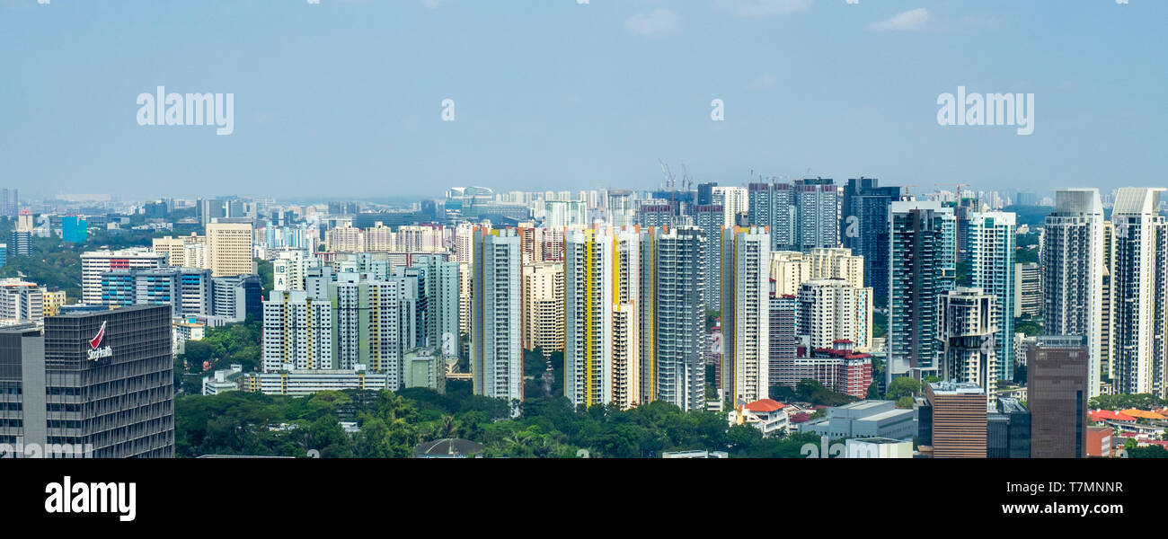 High rise residential apartment towers in Singapore Stock Photo - Alamy