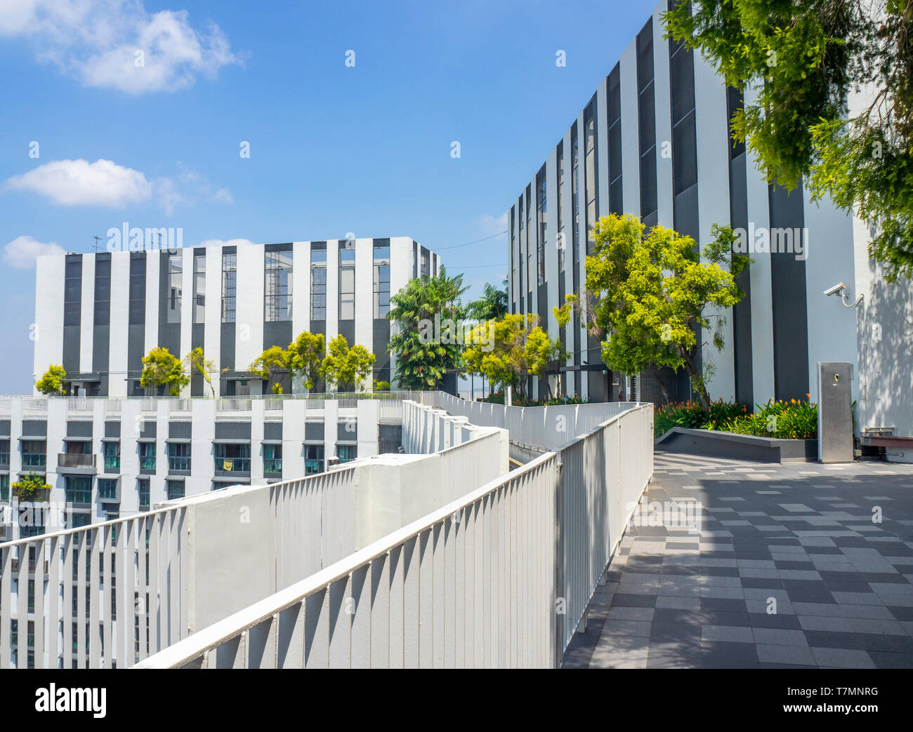 The pinnacle @ duxton skybridge hi-res stock photography and images - Alamy