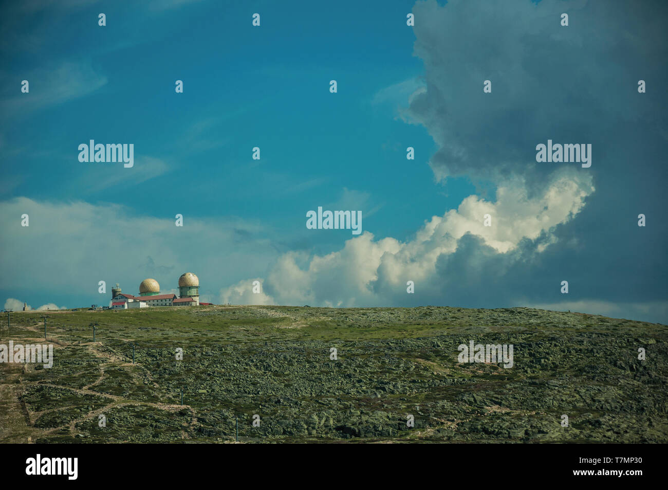 Geodesic radar dome hi-res stock photography and images - Alamy