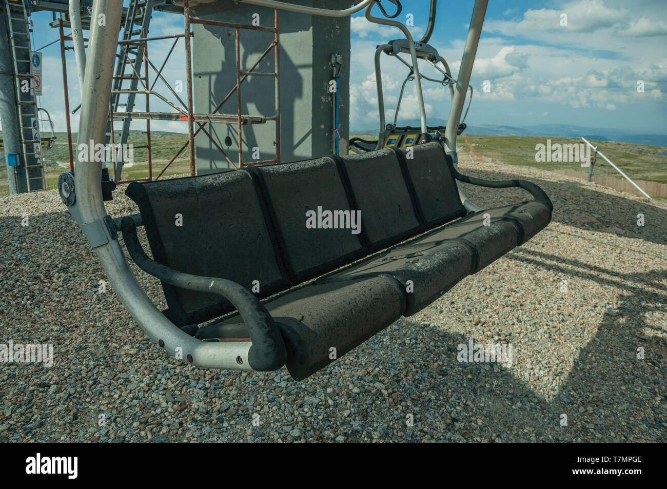 Lift chair structure hi-res stock photography and images - Alamy