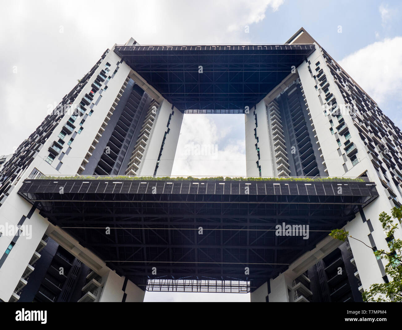 The pinnacle @ duxton skybridge hi-res stock photography and images - Alamy