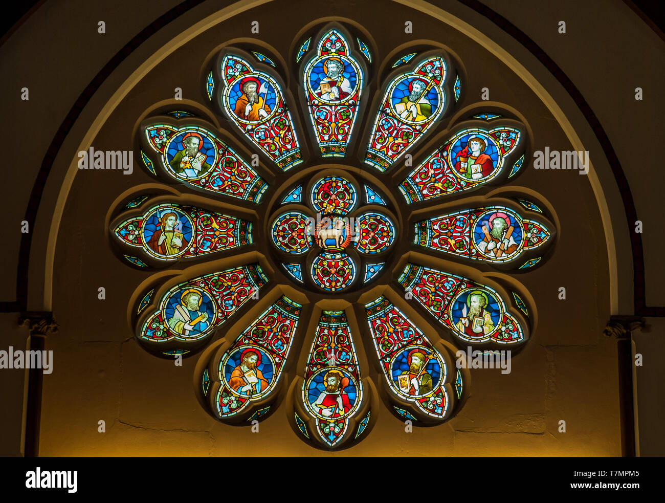 circle shape stained glass window in the Christ Church, East Sheen ...