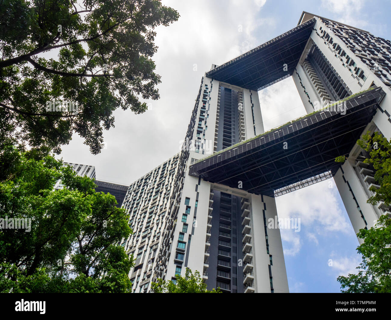 The pinnacle @ duxton skybridge hi-res stock photography and images - Alamy