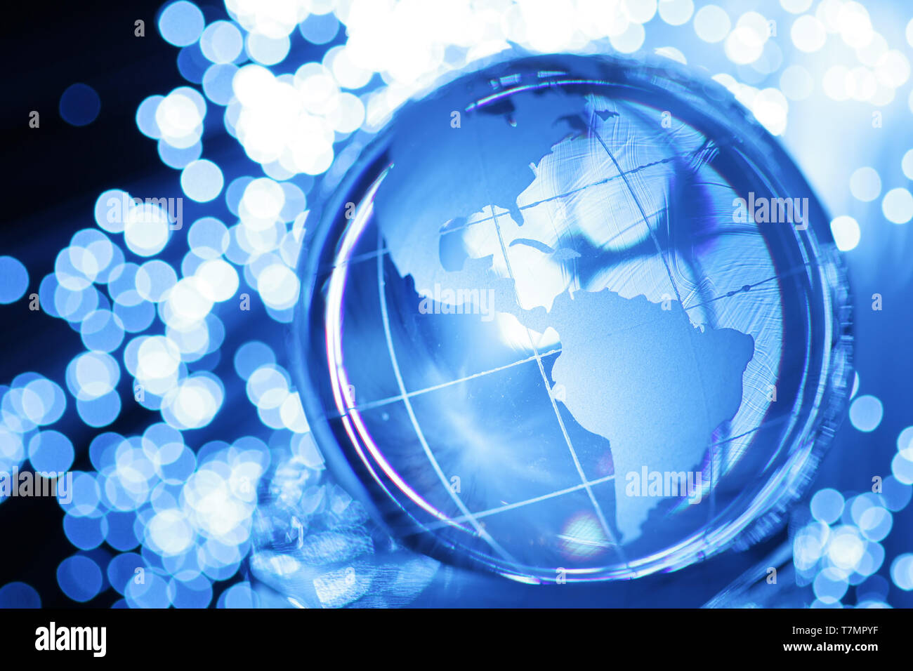 Fiber optic cable and globe hi-res stock photography and images - Alamy