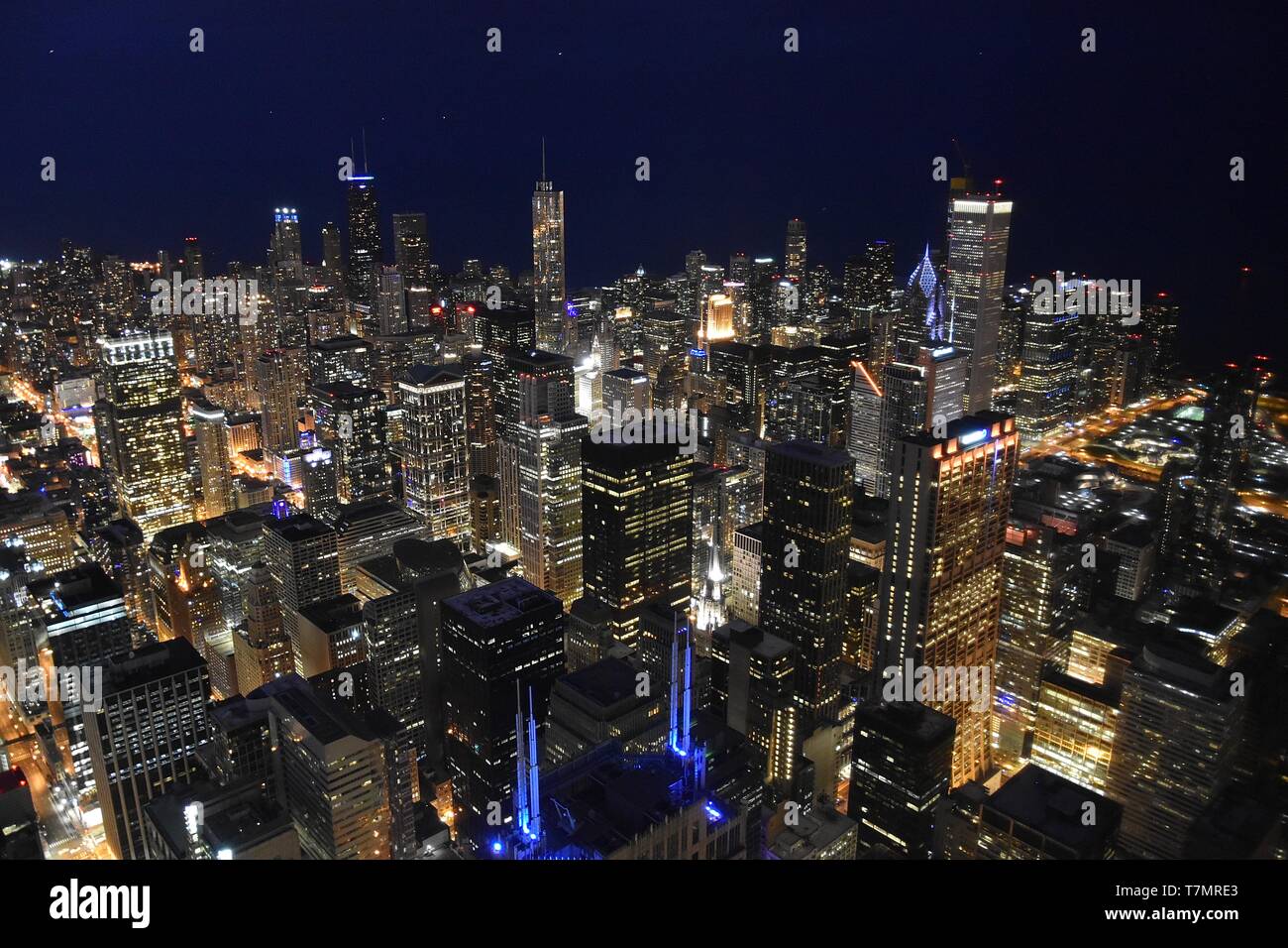 The view of Chicago from atop the Willis Tower, central Loop, Chicago ...