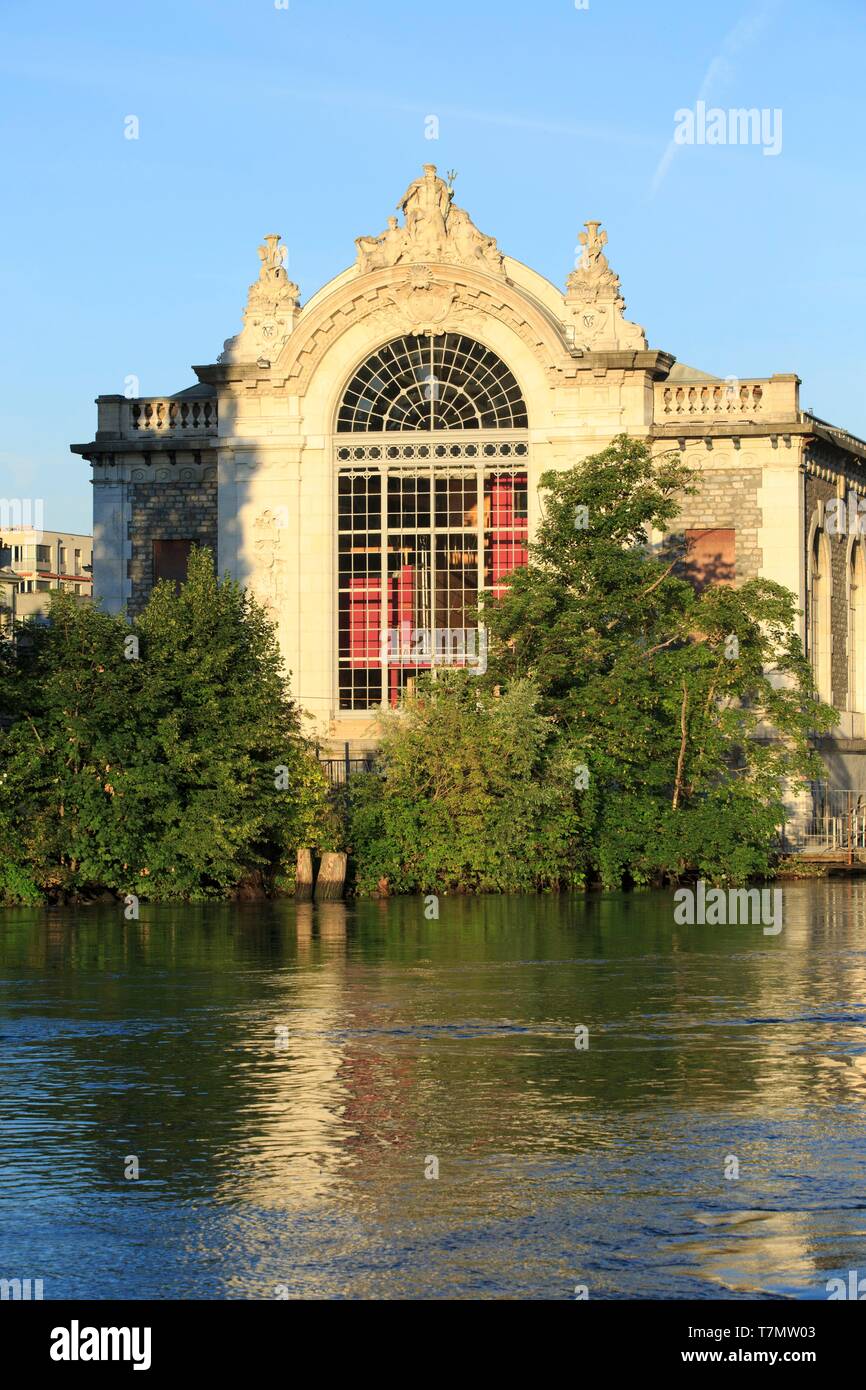 Switzerland, Geneva, Building Forces Motrices (BFM) on the Rhone Stock ...