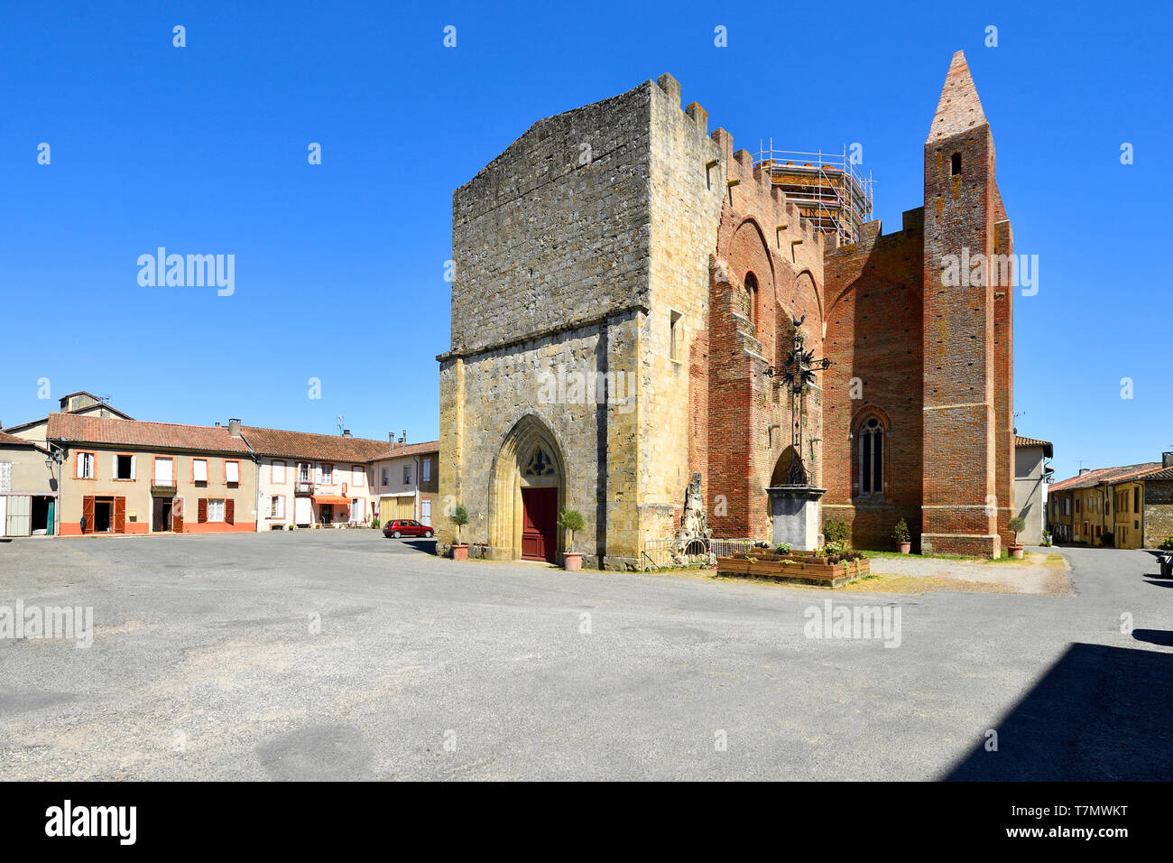 France, Gers, Simorre, fortified church of the 14th century Stock Photo ...