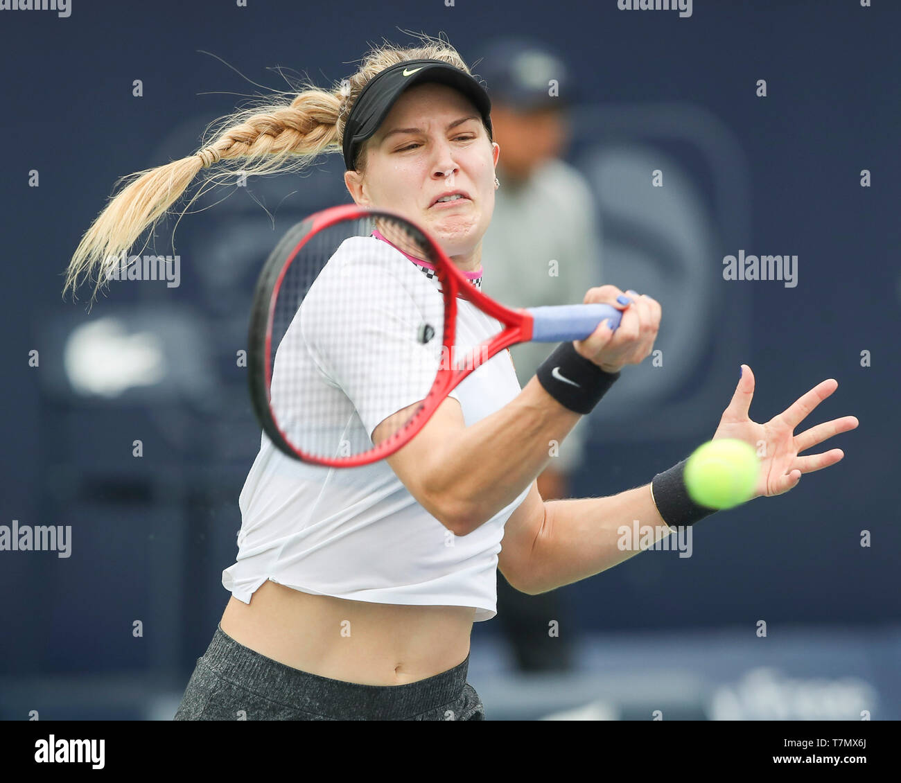 Eugenie bouchard forehand hi-res stock photography and images - Alamy