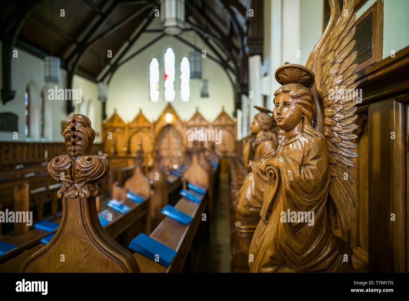 Gothic style chapel hi-res stock photography and images - Alamy