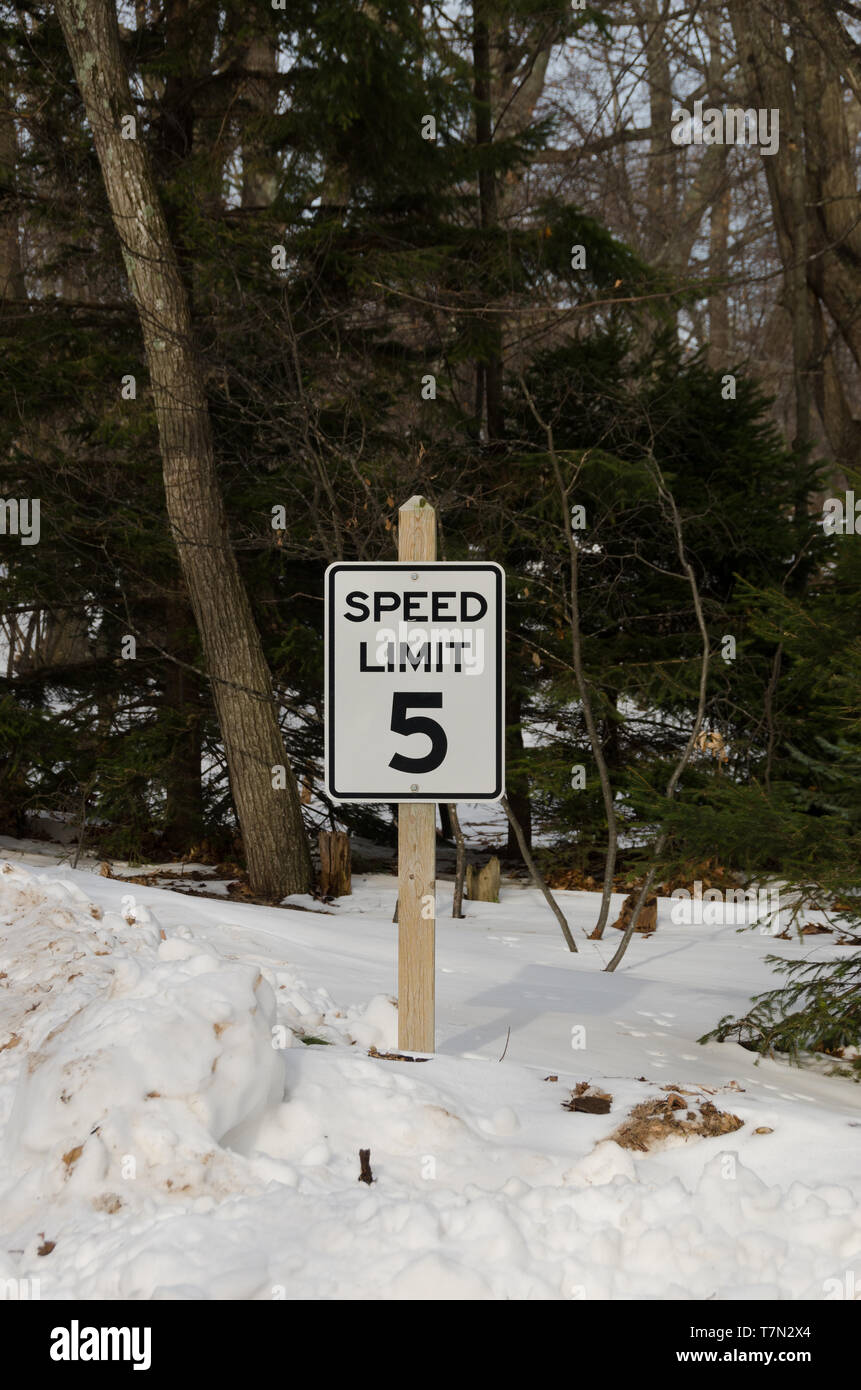 Divided Highway Sign Stock Photo - Alamy