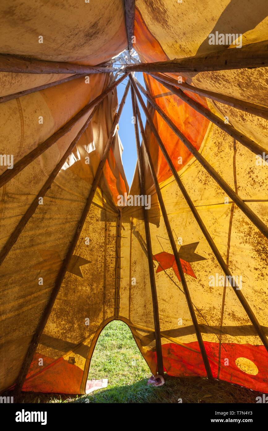 Canada, Quebec, Gaspe Peninsula, Gesgapegiag, Mic-Mac First Nations tee ...