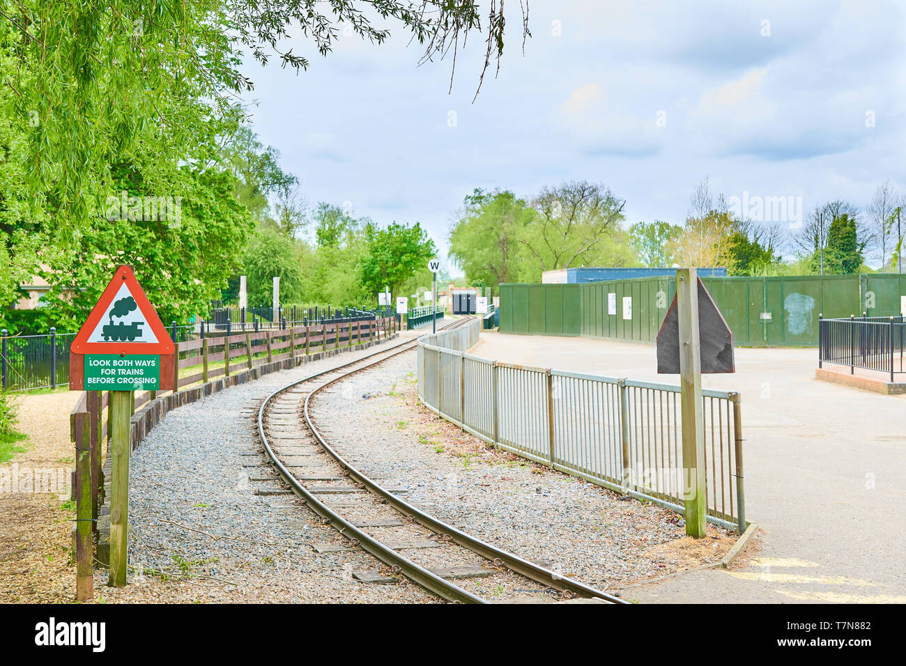 Warning on the steam engine single track leisure railway line at ...