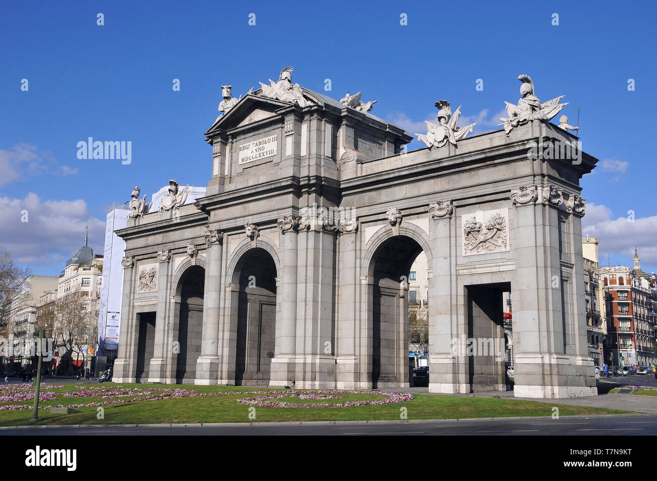 Puerta de Alcalá, Alcalá Gate, Madrid, Spain Stock Photo - Alamy