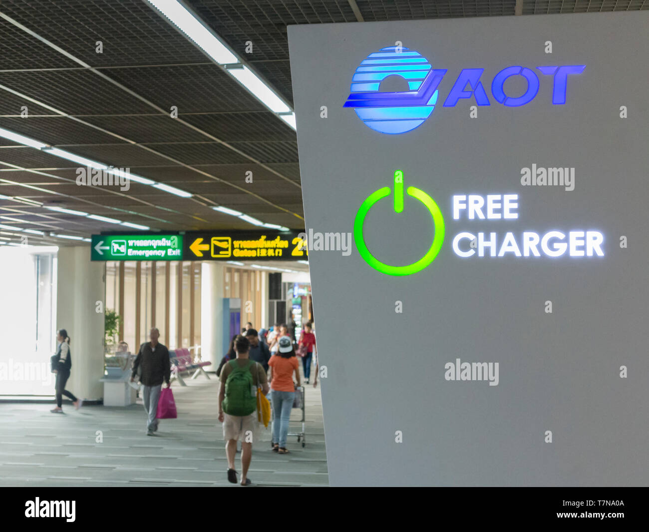 Recharge sign hi-res stock photography and images - Alamy