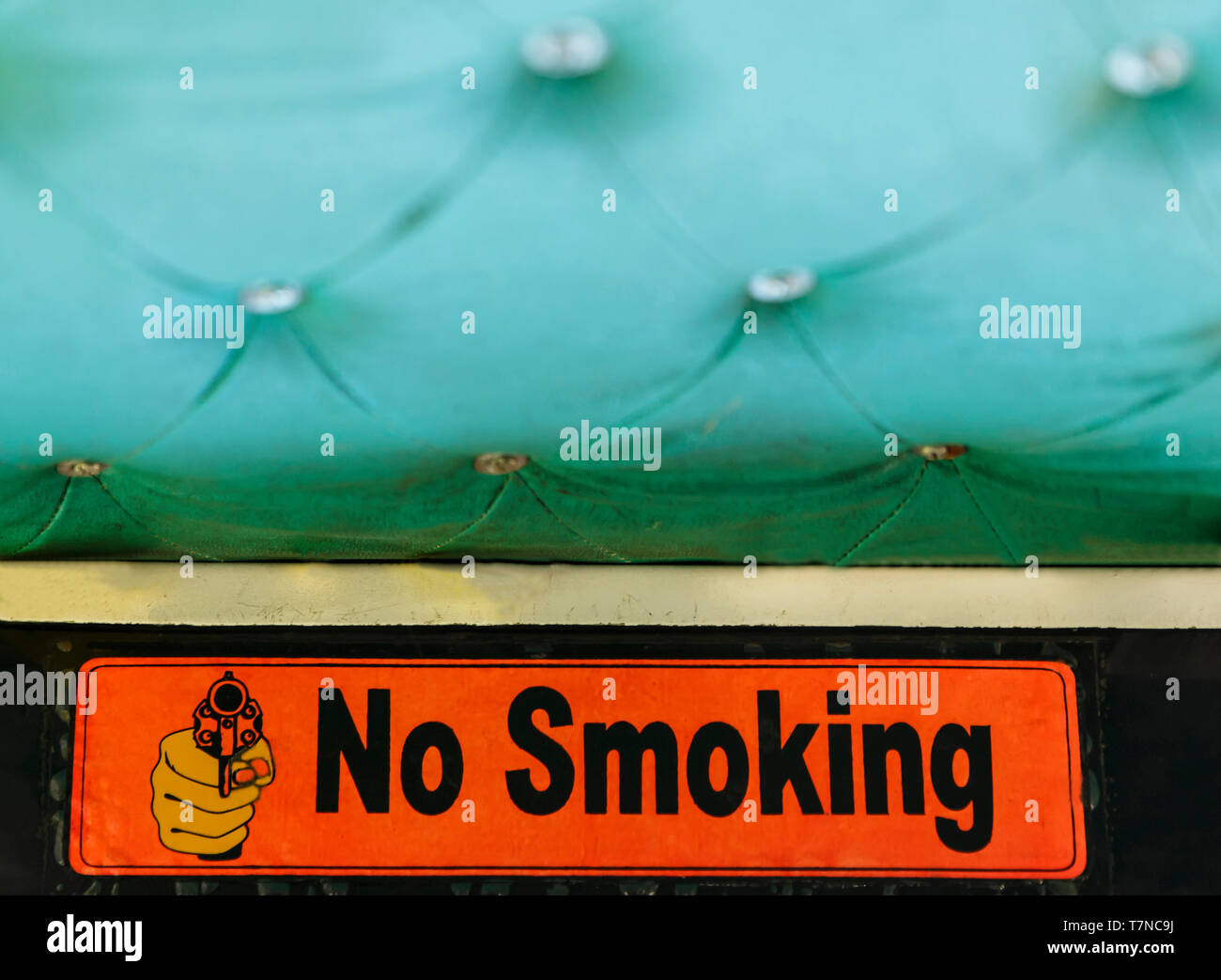 No smoking gun hi-res stock photography and images - Alamy