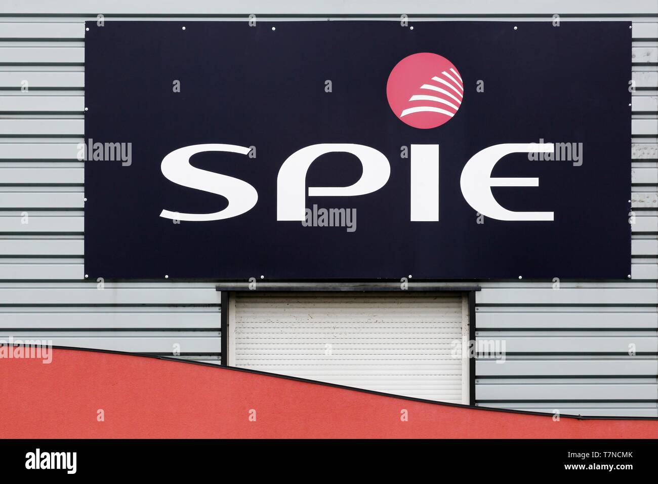 Spie batignolles hi-res stock photography and images - Alamy