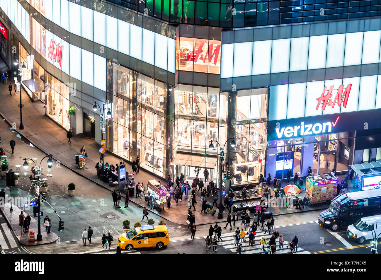 Aerial view of herald square nyc hi-res stock photography and images ...