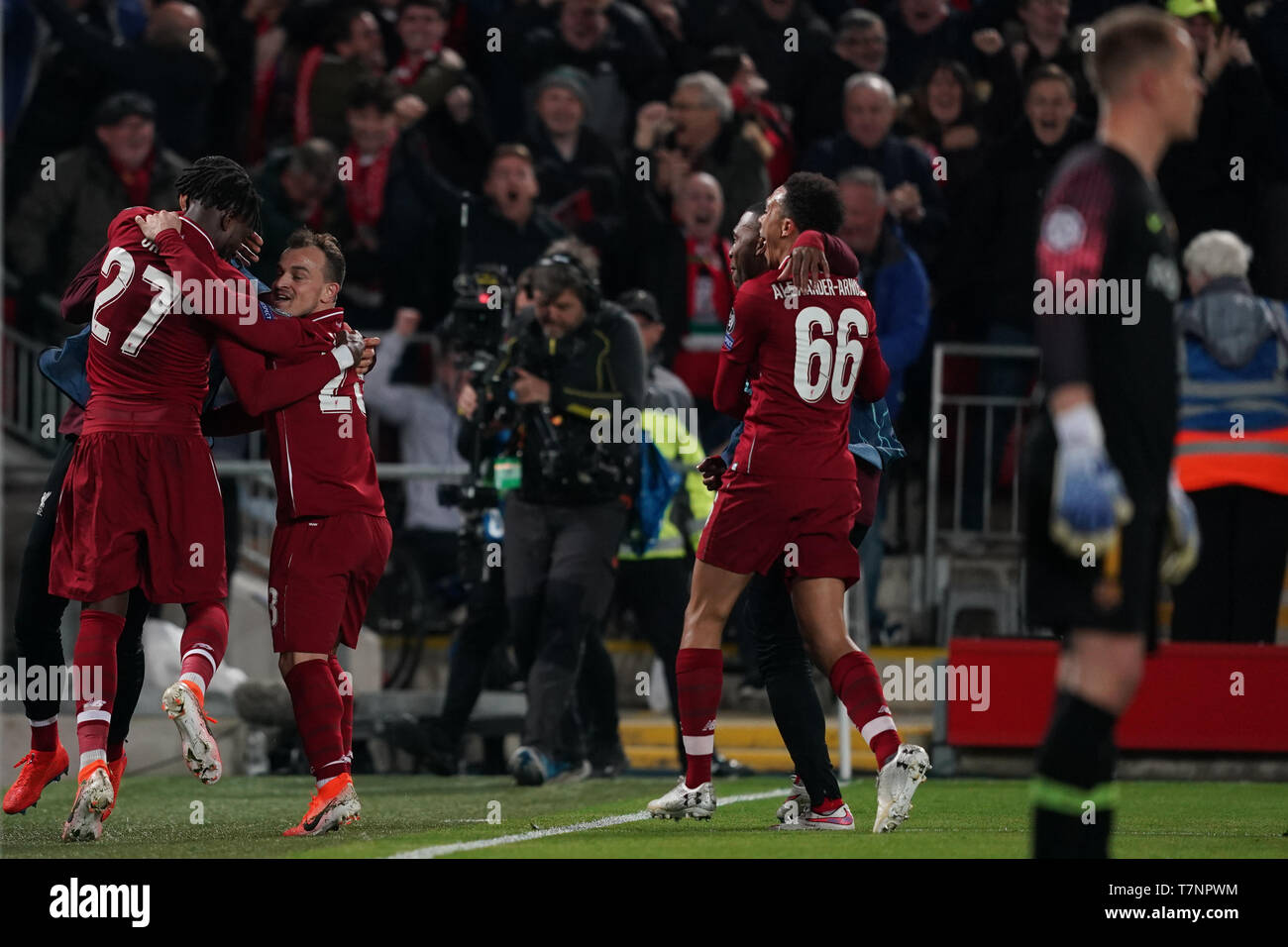 Origi goal barcelona hi-res stock photography and images - Alamy