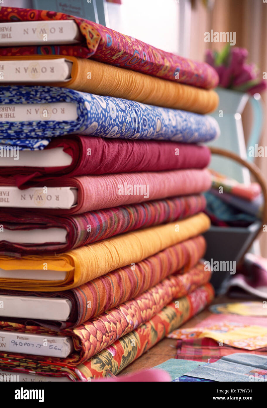 Bolts of fabric cotton hi-res stock photography and images - Alamy