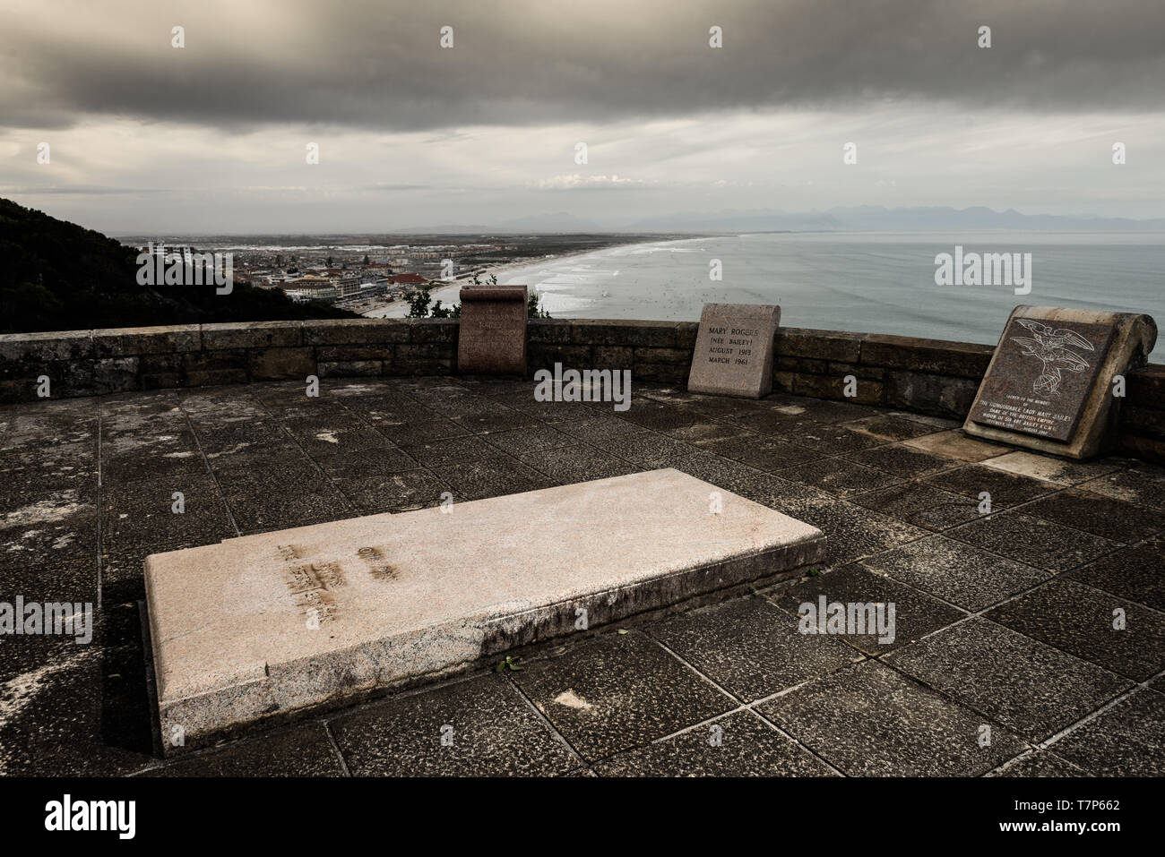 The grave site of South African Randlord and mining magnate Sir Abraham ...