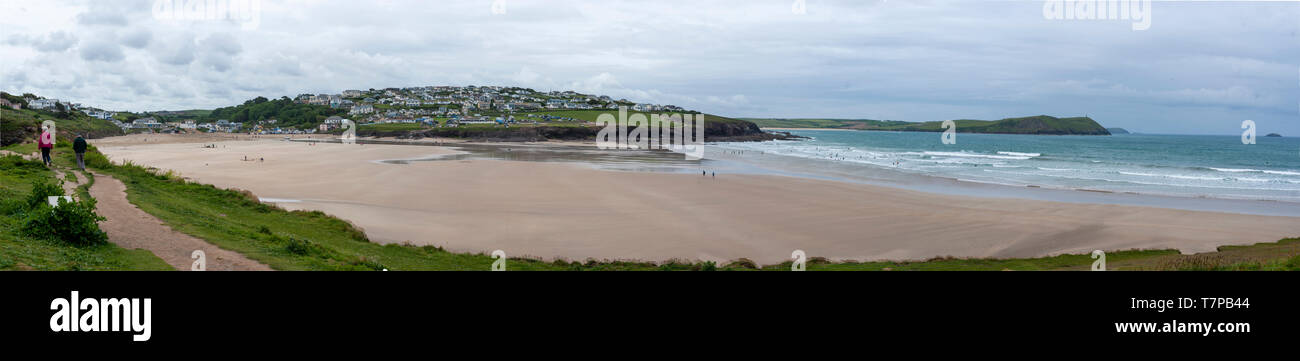 Polzeath hayle bay cornwall england hi-res stock photography and images ...