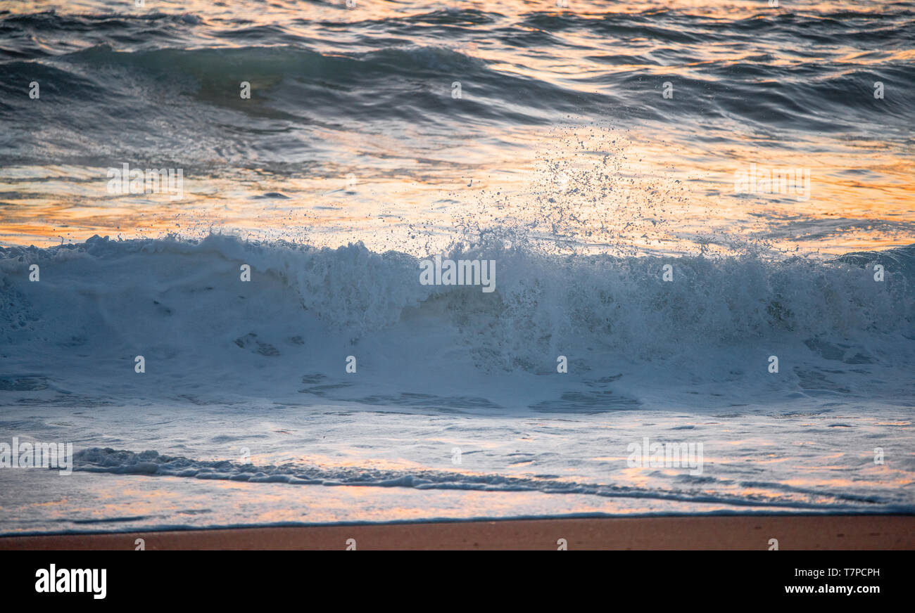 Atlantic ocean water sunset hi-res stock photography and images - Alamy