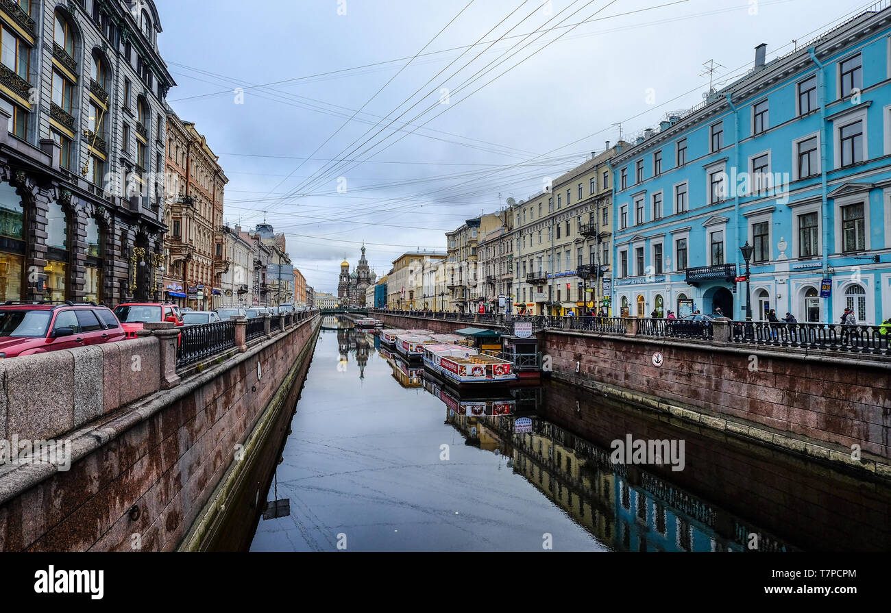 Griboedov canal buildings hi-res stock photography and images - Alamy
