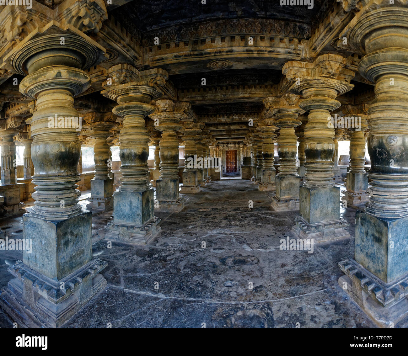 Lathe turned pillars hi-res stock photography and images - Alamy