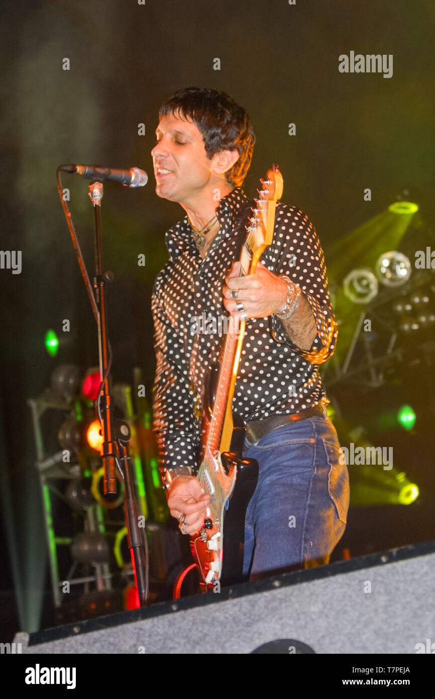 Mercury rev 2001 hi-res stock photography and images - Alamy