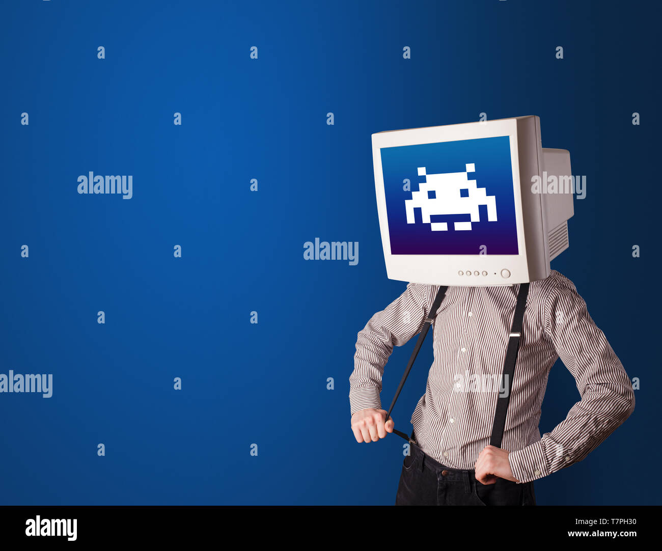 Monitor computer processor robot hi-res stock photography and images ...