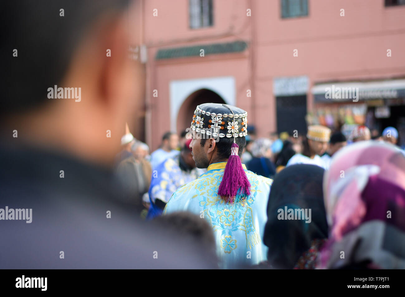 a crowd celebrating Ramadan Stock Photo - Alamy
