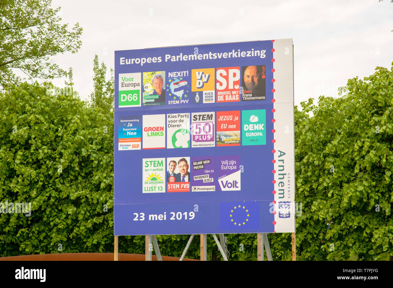 Political campaign ad hi-res stock photography and images - Alamy