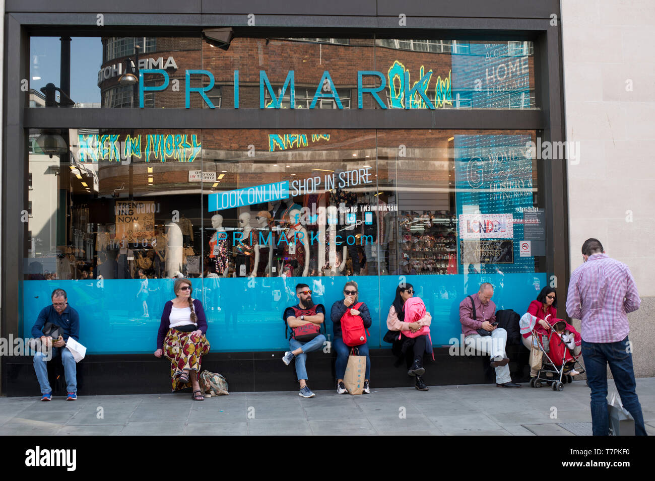 Primark oxford street hi-res stock photography and images - Alamy