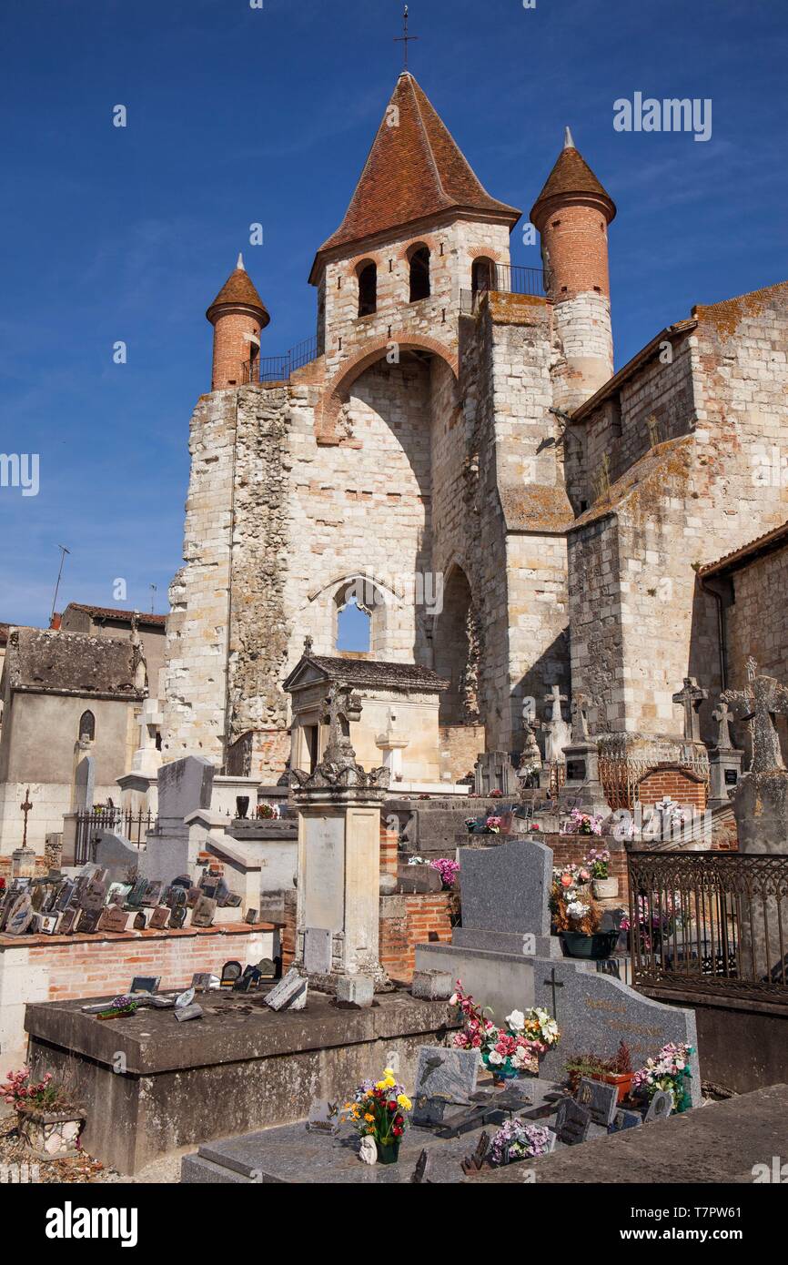 France, Tarn et Garonne, Auvillar, labelled Les Plus Beaux Villages de ...