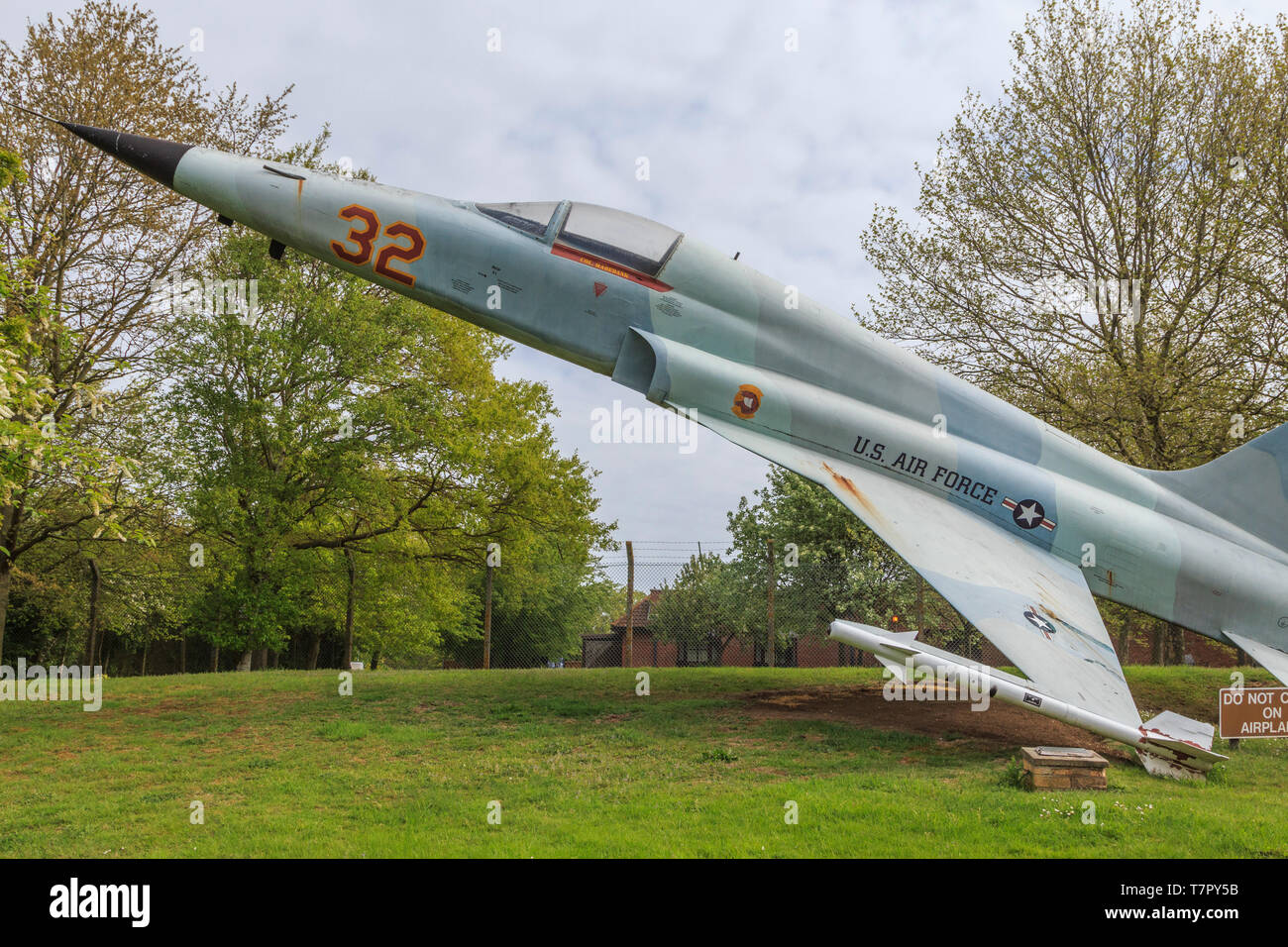 gate mascot usaf, united states airforce ,fighter plane raf alconbury ...
